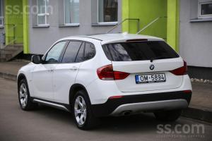 Balts BMW X1 2010 Rīga, ar dzinēja tilpumu 2.00 L un nobraukumu 339 tūkst. km par 5995 €, foto 7 vietnē AUTOMOTO.COM.LV