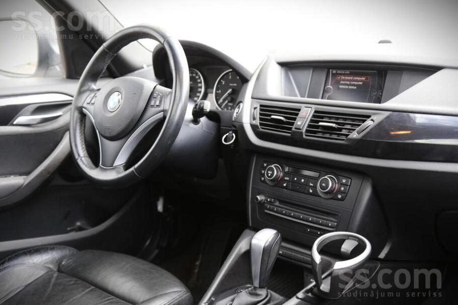 Balts BMW X1 2010 Rīga, ar dzinēja tilpumu 2.00 L un nobraukumu 339 tūkst. km par 5995 €, foto 11 vietnē AUTOMOTO.COM.LV