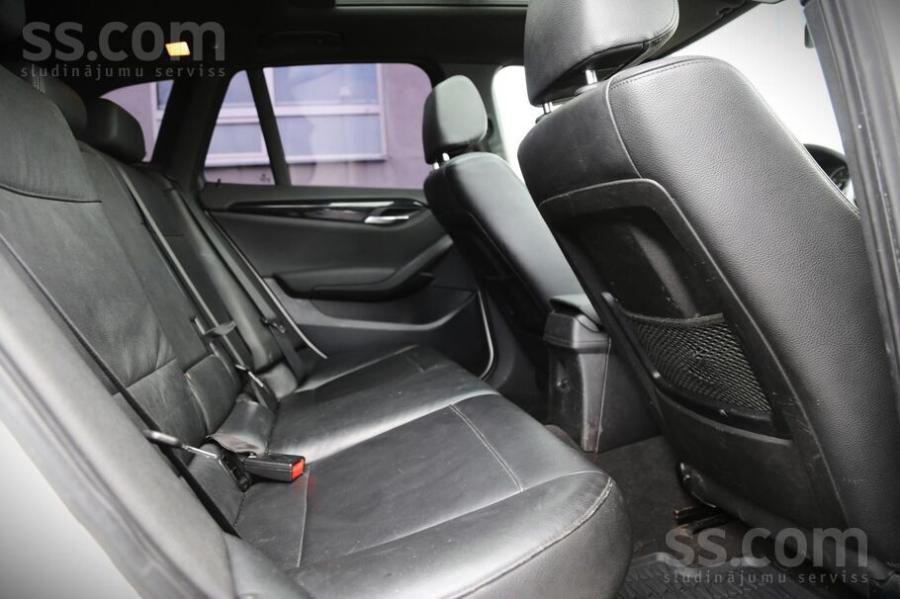 Balts BMW X1 2010 Rīga, ar dzinēja tilpumu 2.00 L un nobraukumu 339 tūkst. km par 5995 €, foto 14 vietnē AUTOMOTO.COM.LV