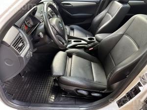 Balts BMW X1 2010 Rīga, ar dzinēja tilpumu 2.00 L un nobraukumu 284 tūkst. km par 6900 €, foto 10 vietnē AUTOMOTO.COM.LV
