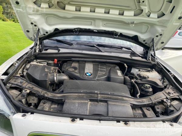White BMW X1 2010 in Ogre, with an engine capacity of 2.00 L and mileage of 285 thousand km for 4950 €, photo 9 on AUTOMOTO.COM.LV