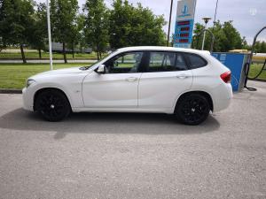 Balts BMW X1 2010 Šauļi, ar dzinēja tilpumu 2.00 L un nobraukumu 385 tūkst. km par 8000 €, foto 5 vietnē AUTOMOTO.COM.LV