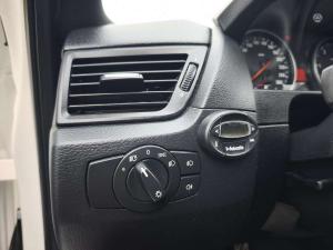 Balts BMW X1 2010 Šauļi, ar dzinēja tilpumu 2.00 L un nobraukumu 385 tūkst. km par 8000 €, foto 20 vietnē AUTOMOTO.COM.LV