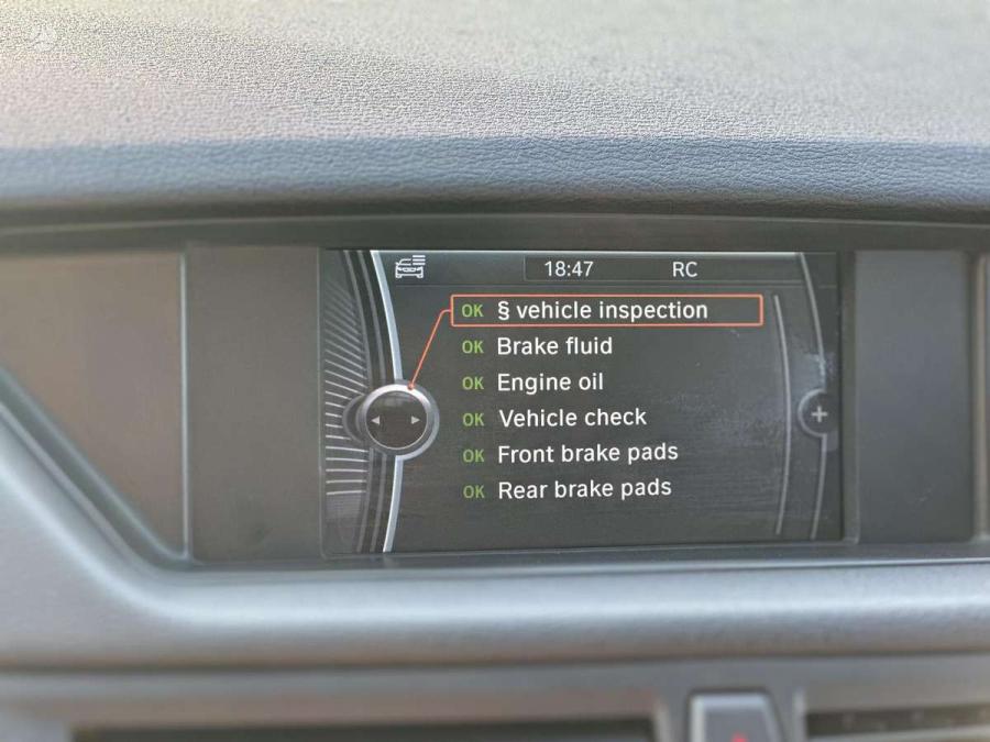 White BMW X1 2010 in Alytus, with an engine capacity of 2.00 L and mileage of 238 thousand km for 6680 €, photo 14 on AUTOMOTO.COM.LV