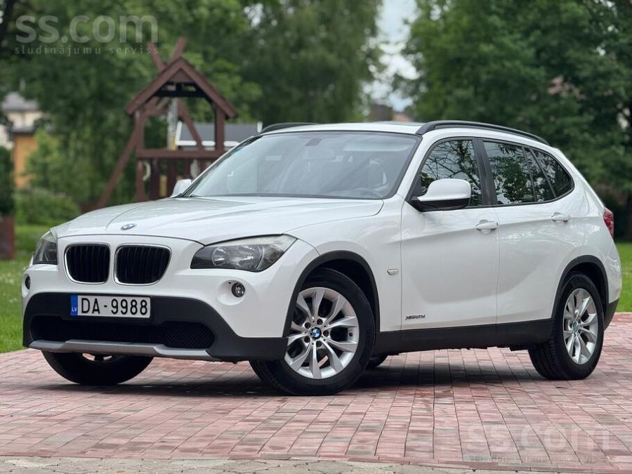 White BMW X1 2010 in Jelgava, with an engine capacity of 1.90 L and mileage of 260 thousand km for 8950 €, photo 1 on AUTOMOTO.COM.LV