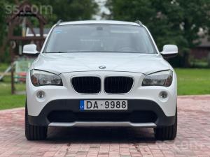 White BMW X1 2010 in Jelgava, with an engine capacity of 1.90 L and mileage of 260 thousand km for 8950 €, photo 3 on AUTOMOTO.COM.LV