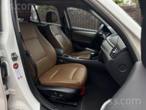 White BMW X1 2010 in Jelgava, with an engine capacity of 1.90 L and mileage of 260 thousand km for 8950 €, photo 12 on AUTOMOTO.COM.LV
