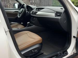 White BMW X1 2010 in Jelgava, with an engine capacity of 1.90 L and mileage of 260 thousand km for 8950 €, photo 14 on AUTOMOTO.COM.LV