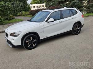 Balts BMW X1 2010 Jēkabpils, ar dzinēja tilpumu 2.00 L un nobraukumu 221 tūkst. km par 6990 €, foto 16 vietnē AUTOMOTO.COM.LV