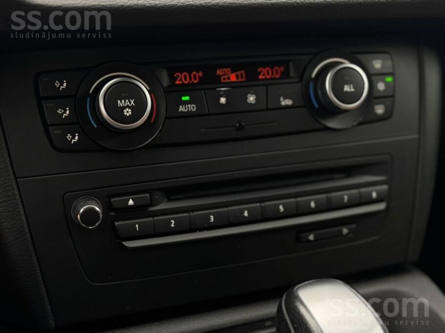 Balts BMW X1 2010 Jelgava, ar dzinēja tilpumu 2.00 L un nobraukumu 266 tūkst. km par 7000 €, foto 9 vietnē AUTOMOTO.COM.LV