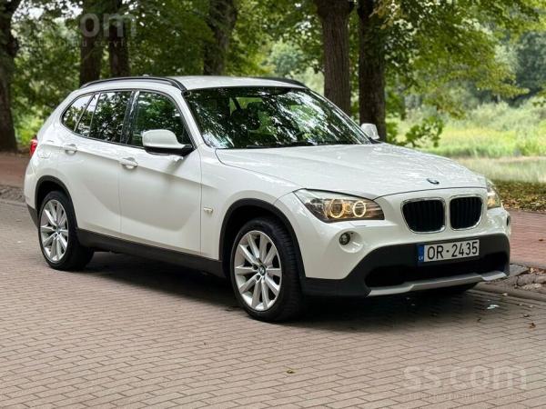 White BMW X1 2010 in Bauska, with an engine capacity of 2.00 L and mileage of 262 thousand km for 6650 €, photo 3 on AUTOMOTO.COM.LV