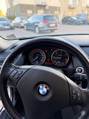Balts BMW X1 2010 Kauņa, ar dzinēja tilpumu 2.00 L un nobraukumu 295 tūkst. km par 4599 €, foto 6 vietnē AUTOMOTO.COM.LV
