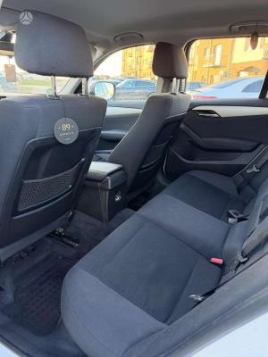 Balts BMW X1 2010 Kauņa, ar dzinēja tilpumu 2.00 L un nobraukumu 295 tūkst. km par 4599 €, foto 7 vietnē AUTOMOTO.COM.LV