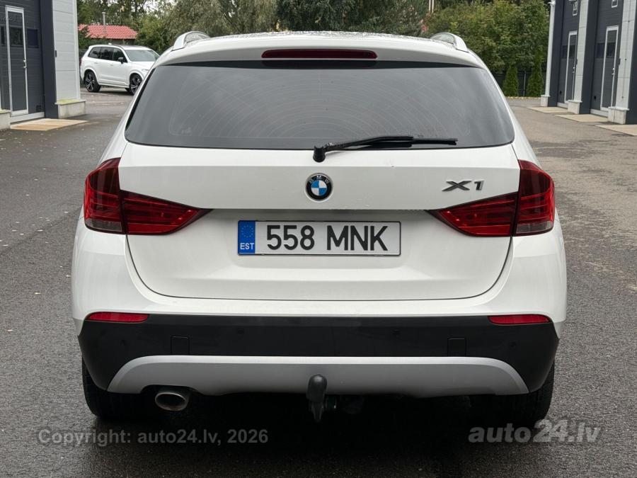 Белый БМВ Х1 2010 в Таллин, объемом двигателя 2.00 л и пробегом 226 тыс. км за 6789 €, фото 6 на AUTOMOTO.COM.LV