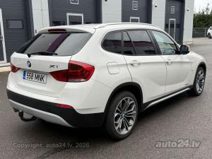 Белый БМВ Х1 2010 в Таллин, объемом двигателя 2.00 л и пробегом 226 тыс. км за 6789 €, фото 7 на AUTOMOTO.COM.LV