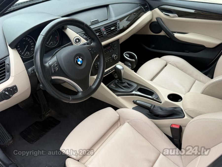 Белый БМВ Х1 2010 в Таллин, объемом двигателя 2.00 л и пробегом 226 тыс. км за 6789 €, фото 10 на AUTOMOTO.COM.LV
