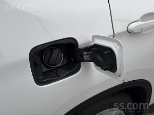 White BMW X1 2010 in Riga, with an engine capacity of 2.00 L and mileage of 182 thousand km for 6999 €, photo 24 on AUTOMOTO.COM.LV