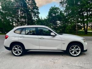 Balts BMW X1 2010 Jūrmala, ar dzinēja tilpumu 3.00 L un nobraukumu 195 tūkst. km par 8500 €, foto 4 vietnē AUTOMOTO.COM.LV