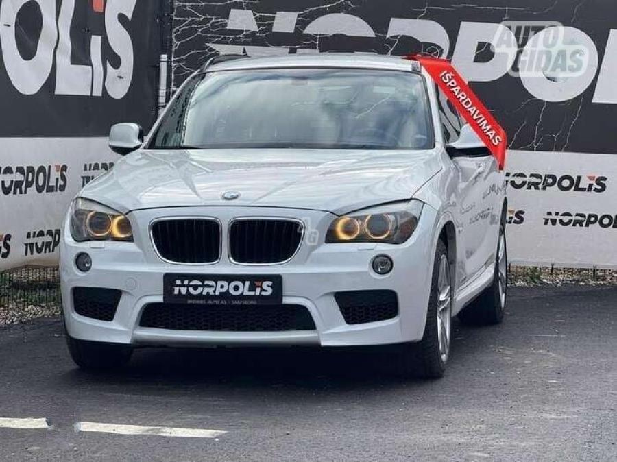 Balts BMW X1 2011 Aukštieji Rusokai, ar dzinēja tilpumu 2.00 L un nobraukumu 280 tūkst. km par 9800 €, foto 1 vietnē AUTOMOTO.COM.LV