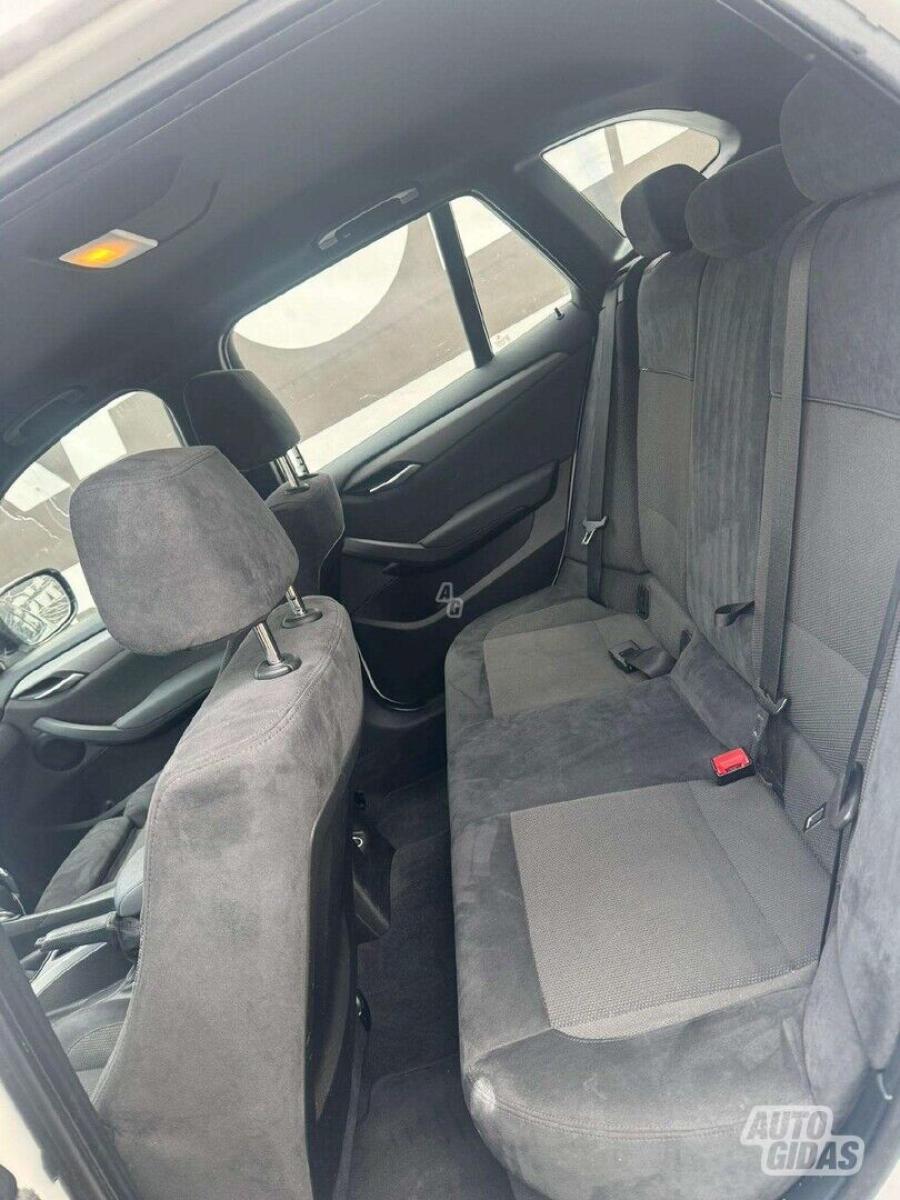 Balts BMW X1 2011 Aukštieji Rusokai, ar dzinēja tilpumu 2.00 L un nobraukumu 280 tūkst. km par 9800 €, foto 15 vietnē AUTOMOTO.COM.LV