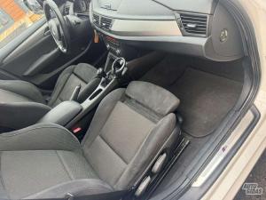 Balts BMW X1 2011 Aukštieji Rusokai, ar dzinēja tilpumu 2.00 L un nobraukumu 280 tūkst. km par 9800 €, foto 24 vietnē AUTOMOTO.COM.LV