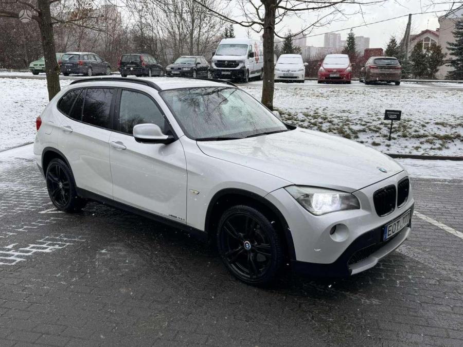 Balts BMW X1 2011 Viļņa, ar dzinēja tilpumu 2.00 L un nobraukumu 265 tūkst. km par 6750 €, foto 5 vietnē AUTOMOTO.COM.LV
