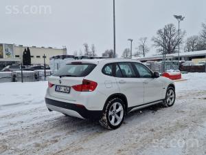 White BMW X1 2011 in Jelgava, with an engine capacity of 2.00 L and mileage of 255 thousand km for 6000 €, photo 3 on AUTOMOTO.COM.LV