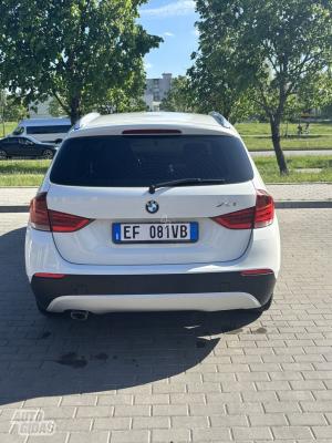 White BMW X1 2011 in Kaunas, with an engine capacity of 2.00 L and mileage of 197 thousand km for 6500 €, photo 7 on AUTOMOTO.COM.LV