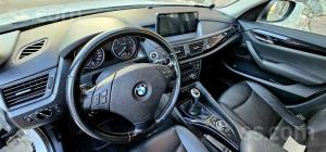 White BMW X1 2011 in Valmiera, with an engine capacity of 2.00 L and mileage of 334 thousand km for 7290 €, photo 8 on AUTOMOTO.COM.LV