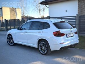 Белый БМВ Х1 2011 в Елгава, объемом двигателя 2.00 л и пробегом 215 тыс. км за 9500 €, фото 9 на AUTOMOTO.COM.LV