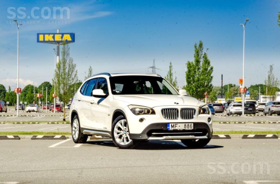 Balts BMW X1 2011 Rīga, ar dzinēja tilpumu 2.00 L un nobraukumu 293 tūkst. km par 6990 €, foto 3 vietnē AUTOMOTO.COM.LV
