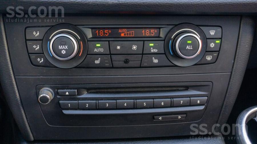 Balts BMW X1 2011 Rīga, ar dzinēja tilpumu 2.00 L un nobraukumu 293 tūkst. km par 6990 €, foto 19 vietnē AUTOMOTO.COM.LV