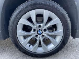 Balts BMW X1 2011 Kauņa, ar dzinēja tilpumu 2.00 L un nobraukumu 188 tūkst. km par 7490 €, foto 28 vietnē AUTOMOTO.COM.LV