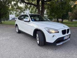 Balts BMW X1 2011 Šakiai, ar dzinēja tilpumu 2.00 L un nobraukumu 263 tūkst. km par 6300 €, foto 3 vietnē AUTOMOTO.COM.LV