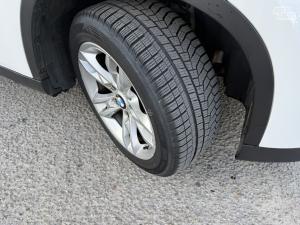 Balts BMW X1 2011 Šakiai, ar dzinēja tilpumu 2.00 L un nobraukumu 263 tūkst. km par 6300 €, foto 13 vietnē AUTOMOTO.COM.LV