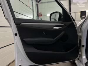 Balts BMW X1 2011 Aukštieji Rusokai, ar dzinēja tilpumu 2.00 L un nobraukumu 271 tūkst. km par 6800 €, foto 13 vietnē AUTOMOTO.COM.LV