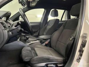 Balts BMW X1 2011 Aukštieji Rusokai, ar dzinēja tilpumu 2.00 L un nobraukumu 271 tūkst. km par 6800 €, foto 14 vietnē AUTOMOTO.COM.LV
