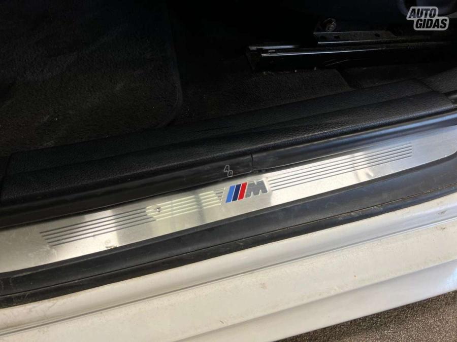 Balts BMW X1 2011 Aukštieji Rusokai, ar dzinēja tilpumu 2.00 L un nobraukumu 271 tūkst. km par 6800 €, foto 24 vietnē AUTOMOTO.COM.LV