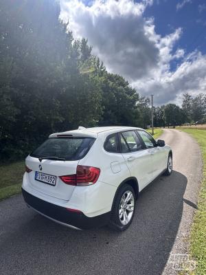 Balts BMW X1 2011 Šakiai, ar dzinēja tilpumu 2.00 L un nobraukumu 263 tūkst. km par 5900 €, foto 7 vietnē AUTOMOTO.COM.LV