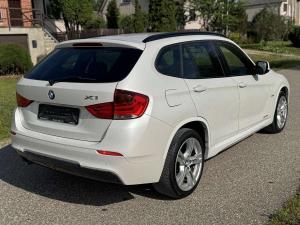 White BMW X1 2011 in Utena, with an engine capacity of 2.00 L and mileage of 240 thousand km for 6250 €, photo 6 on AUTOMOTO.COM.LV