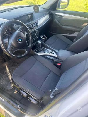White BMW X1 2011 in Akmene, with an engine capacity of 2.00 L and mileage of 240 thousand km for 7100 €, photo 7 on AUTOMOTO.COM.LV