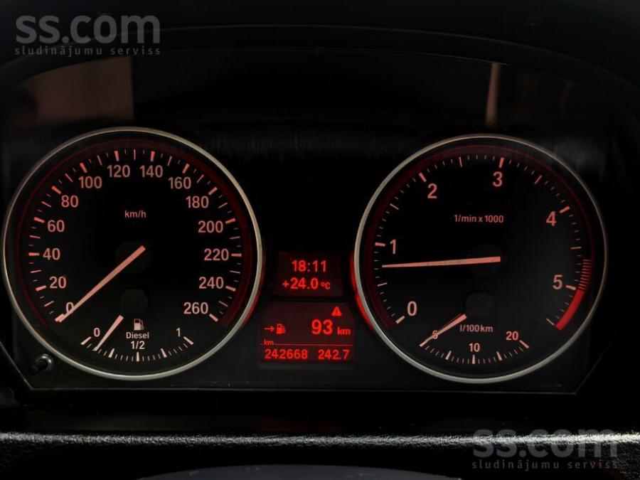 Белый БМВ Х1 2011 в Елгава, объемом двигателя 2.00 л и пробегом 237 тыс. км за 5200 €, фото 22 на AUTOMOTO.COM.LV