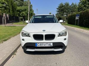 White BMW X1 2011 in Vilnius, with an engine capacity of 2.00 L and mileage of 294 thousand km for 5500 €, photo 7 on AUTOMOTO.COM.LV