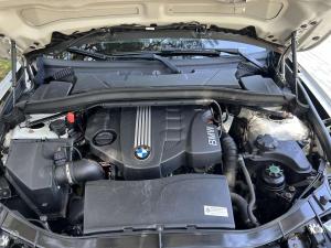 White BMW X1 2011 in Vilnius, with an engine capacity of 2.00 L and mileage of 294 thousand km for 5500 €, photo 31 on AUTOMOTO.COM.LV