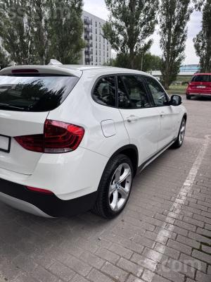 Balts BMW X1 2011 Rīga, ar dzinēja tilpumu 2.00 L un nobraukumu 190 tūkst. km par 8450 €, foto 8 vietnē AUTOMOTO.COM.LV