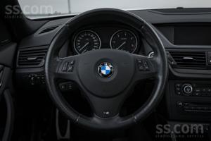 White BMW X1 2011 in Riga, with an engine capacity of 2.00 L and mileage of 243 thousand km for 9500 €, photo 20 on AUTOMOTO.COM.LV