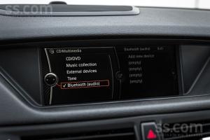 White BMW X1 2011 in Riga, with an engine capacity of 2.00 L and mileage of 243 thousand km for 9500 €, photo 26 on AUTOMOTO.COM.LV