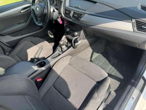 Balts BMW X1 2011 Utena, ar dzinēja tilpumu 2.00 L un nobraukumu 240 tūkst. km par 5990 €, foto 11 vietnē AUTOMOTO.COM.LV