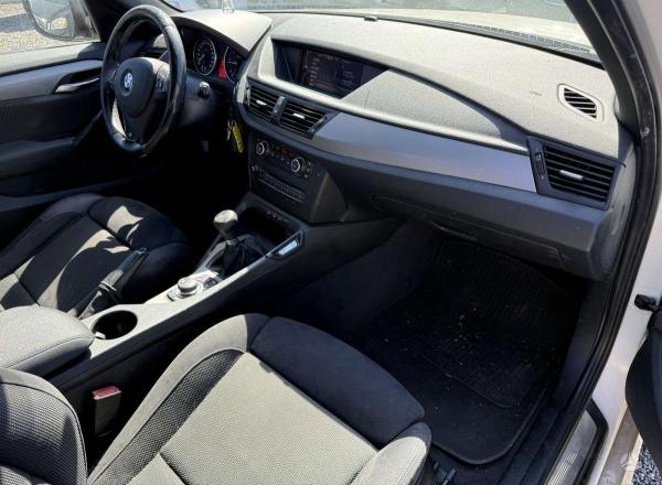 Balts BMW X1 2011 Šauļi, ar dzinēja tilpumu 2.00 L un nobraukumu 260 tūkst. km par 4700 €, foto 8 vietnē AUTOMOTO.COM.LV
