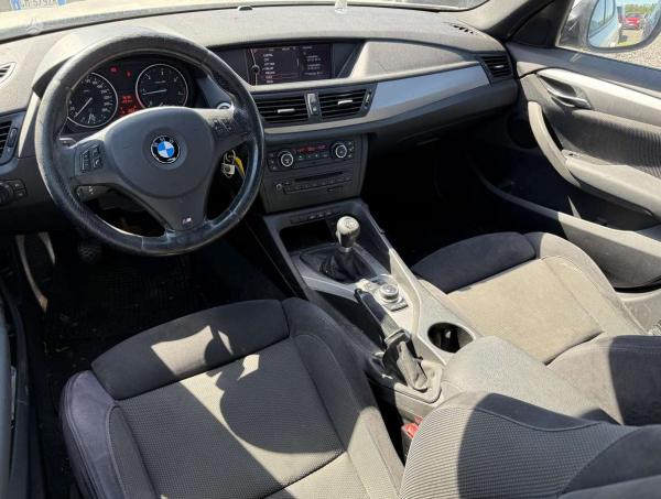 Balts BMW X1 2011 Šauļi, ar dzinēja tilpumu 2.00 L un nobraukumu 260 tūkst. km par 4700 €, foto 9 vietnē AUTOMOTO.COM.LV